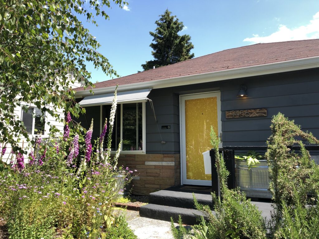Westwood Village Ranch Bungalow with “Modern Shed” - Seattle Dream ...