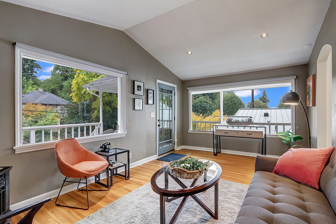 West Seattle Contemporary Home for Sale - Seattle Dream Homes - Seattle ...