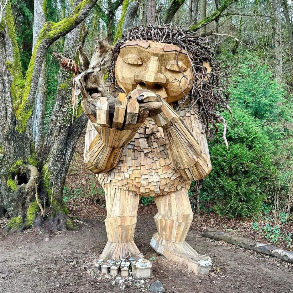 Troll Road Trip in Seattle area - Seattle Dream Homes - Seattle Real ...